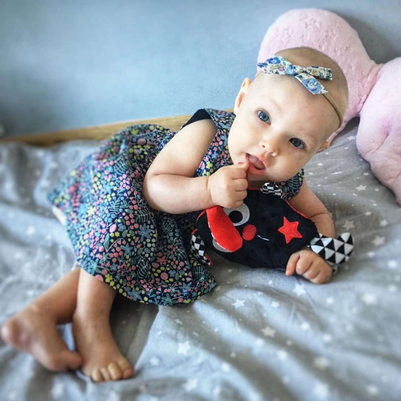 Jucărie senzorială foșnitoare animaluț cu stea | Citrina